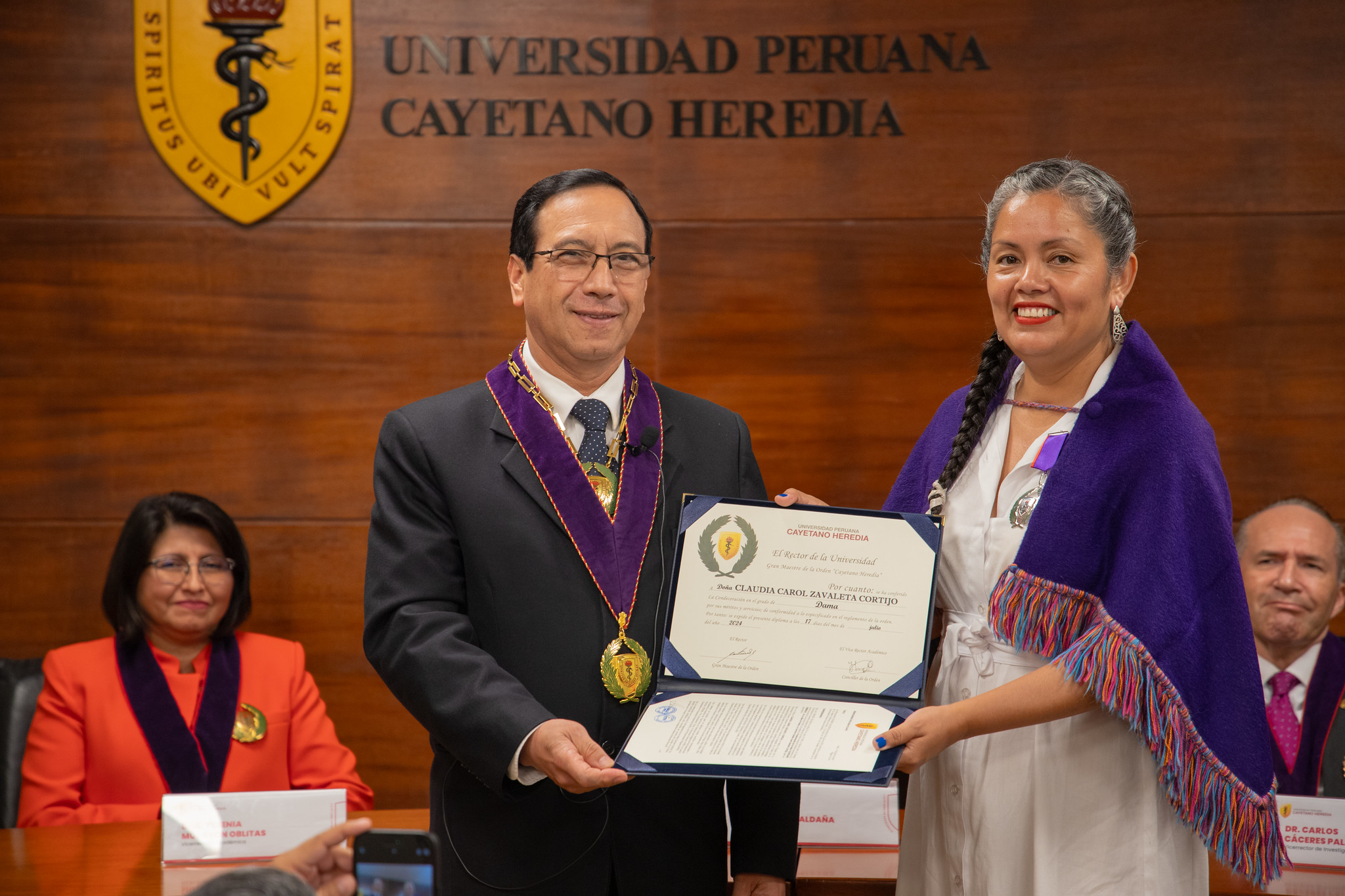 Reconocimiento a una trayectoria de excelencia: La Dra. Carol Zavaleta y el Dr. Marcos Milla ...